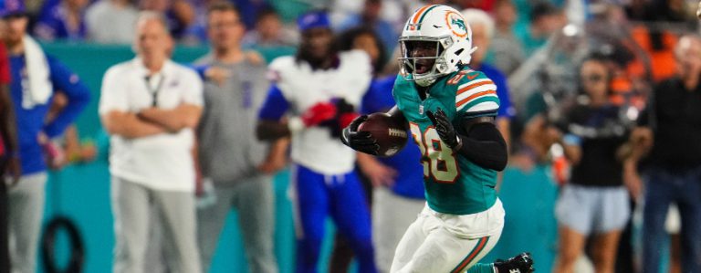 Week 3 NFL DFS Cheat Sheet: Top Picks, Stacks, Values, Leverage Plays ...
